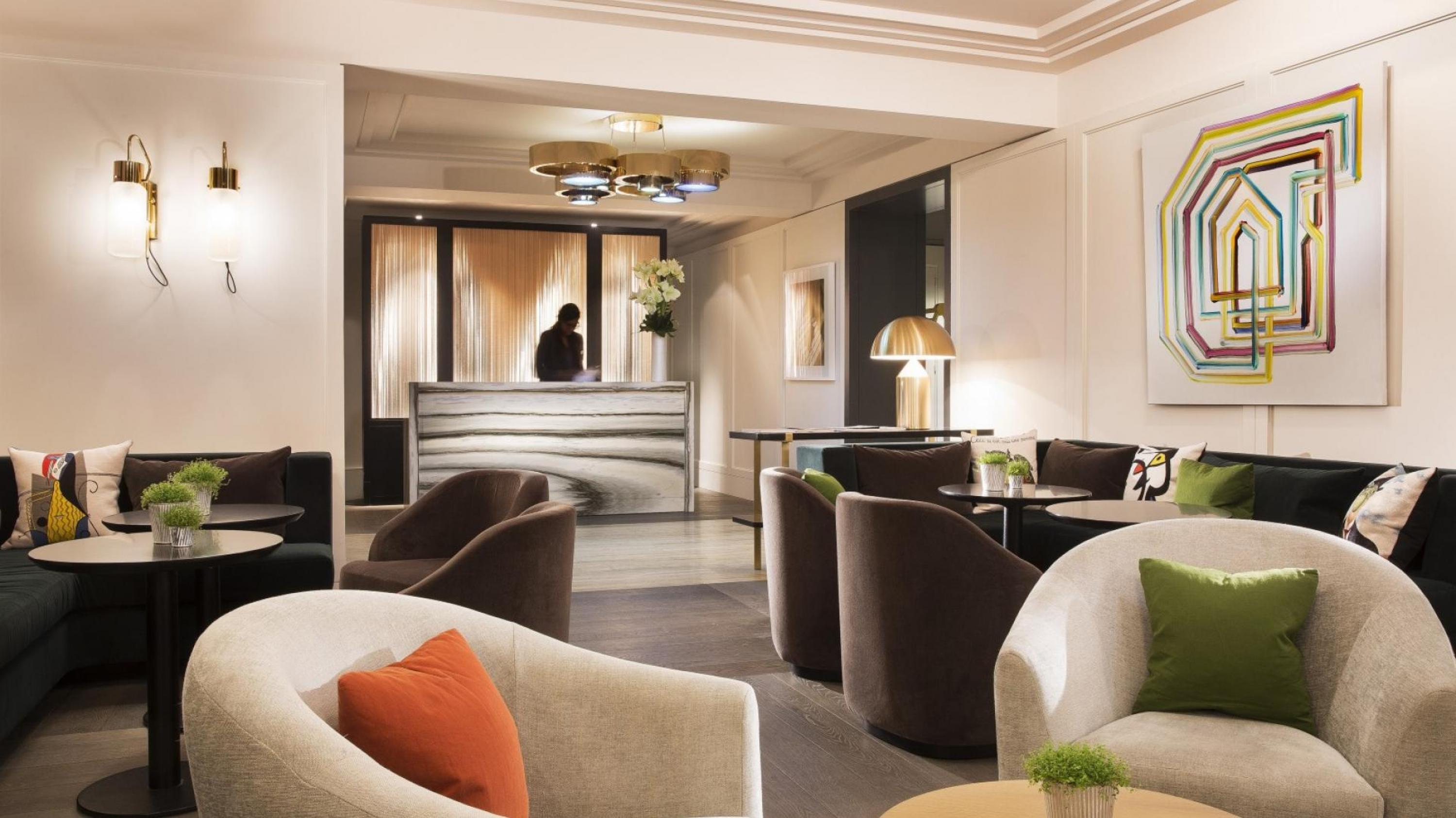 Hotel Le Marianne Champs Elysees